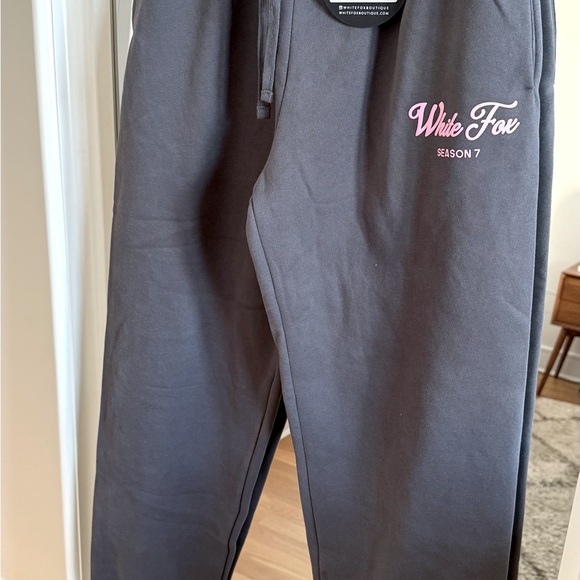 White Fox Boutique | Pants & Jumpsuits | White Fox Season 7 Sweatpants ...